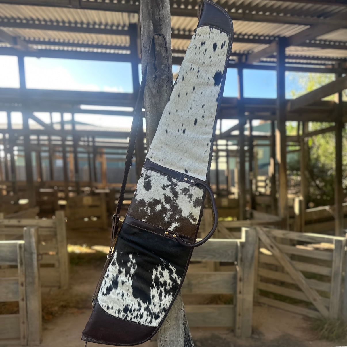 Cowhide Rifle Bag – Holmes & Hide